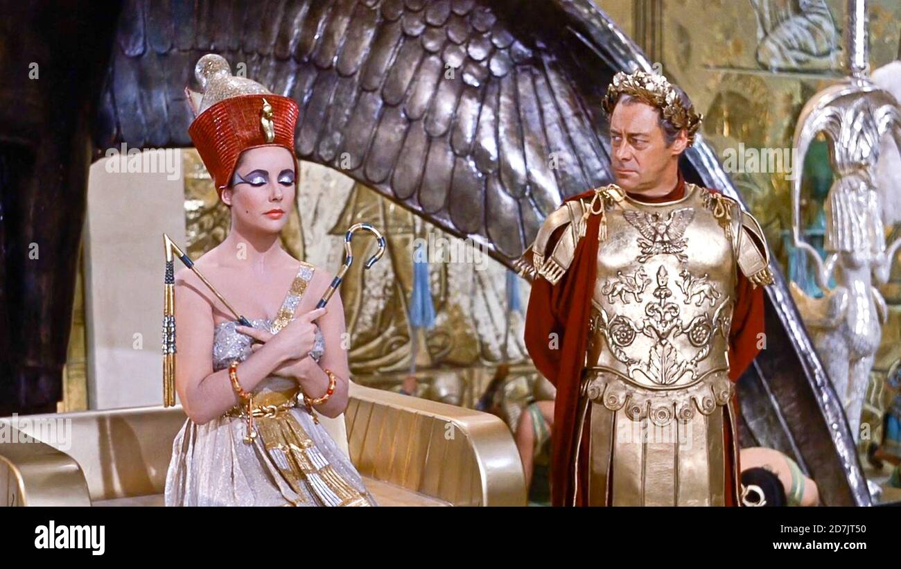 USA. Elizabeth Taylor and Rex Harrison in a scene from the ©Twentieth ...