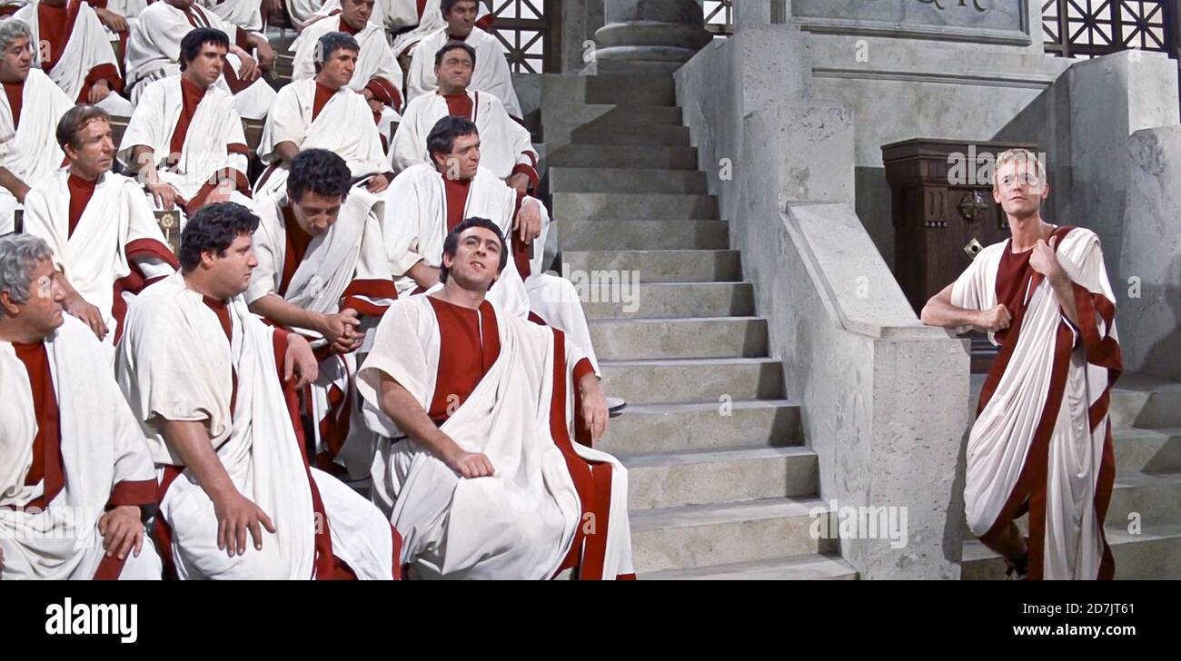 Cleopatra 1963 roddy mcdowall hi-res stock photography and images - Alamy