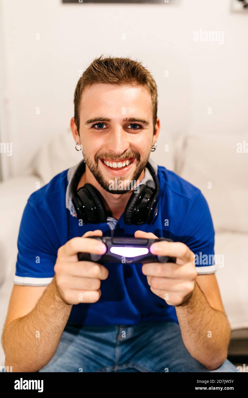 Gamer handsome hi-res stock photography and images - Alamy