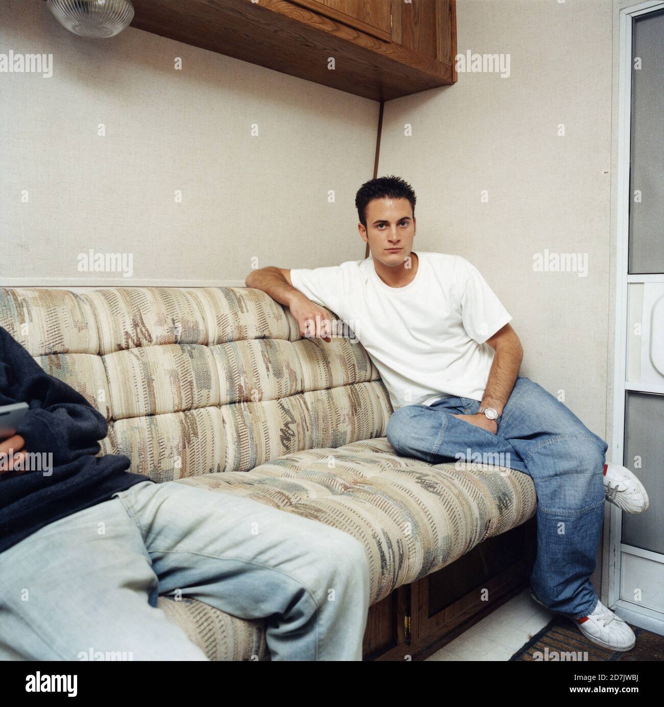 Gary Lucy, aka star striker Kyle Pascoe on set of Footballers' Wives ...