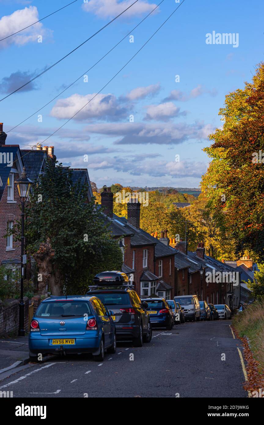 Golden street light hi-res stock photography and images - Alamy