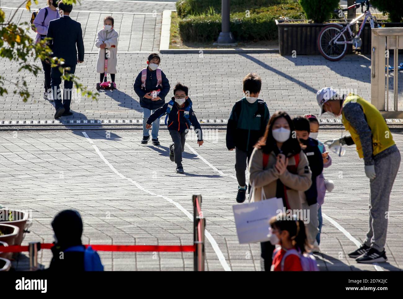 Seoul, South Korea. 23rd Oct, 2020. Children at Gajaeul Elementary ...