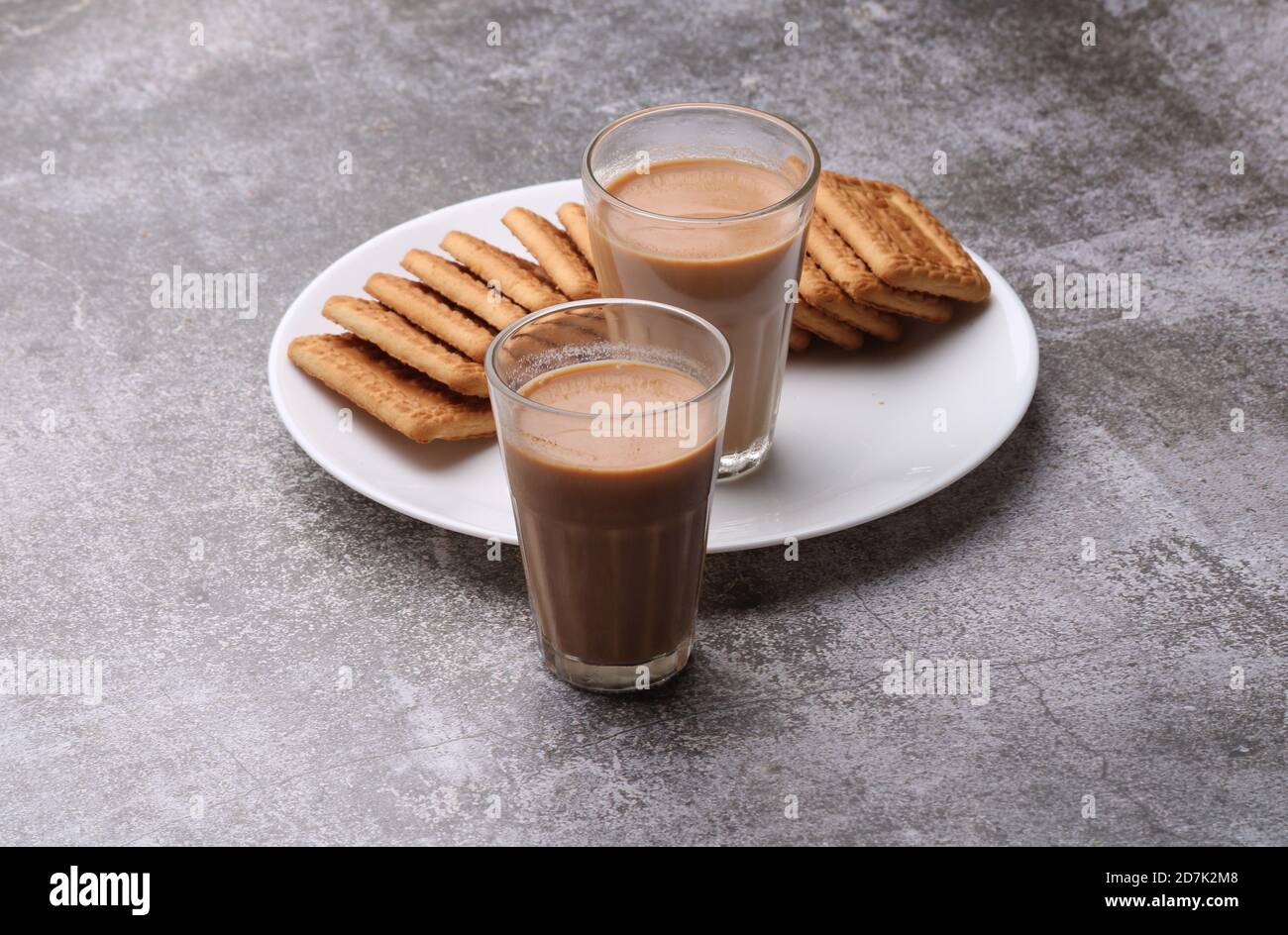 Cutting chai hi-res stock photography and images - Alamy