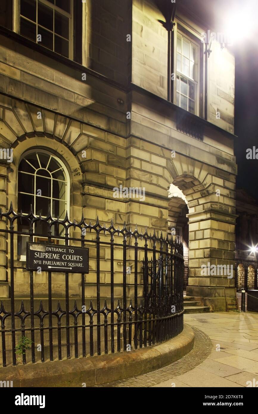 Historic court square sign hi-res stock photography and images - Alamy