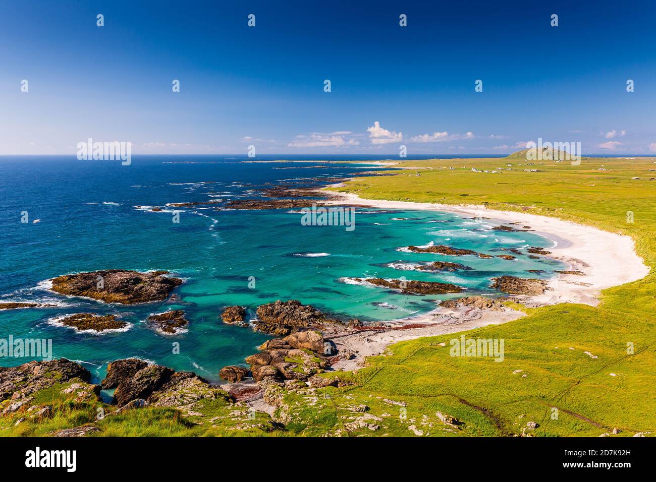 Tiree Beach View with Turquoise Sea and White Sand Stock Photo - Alamy