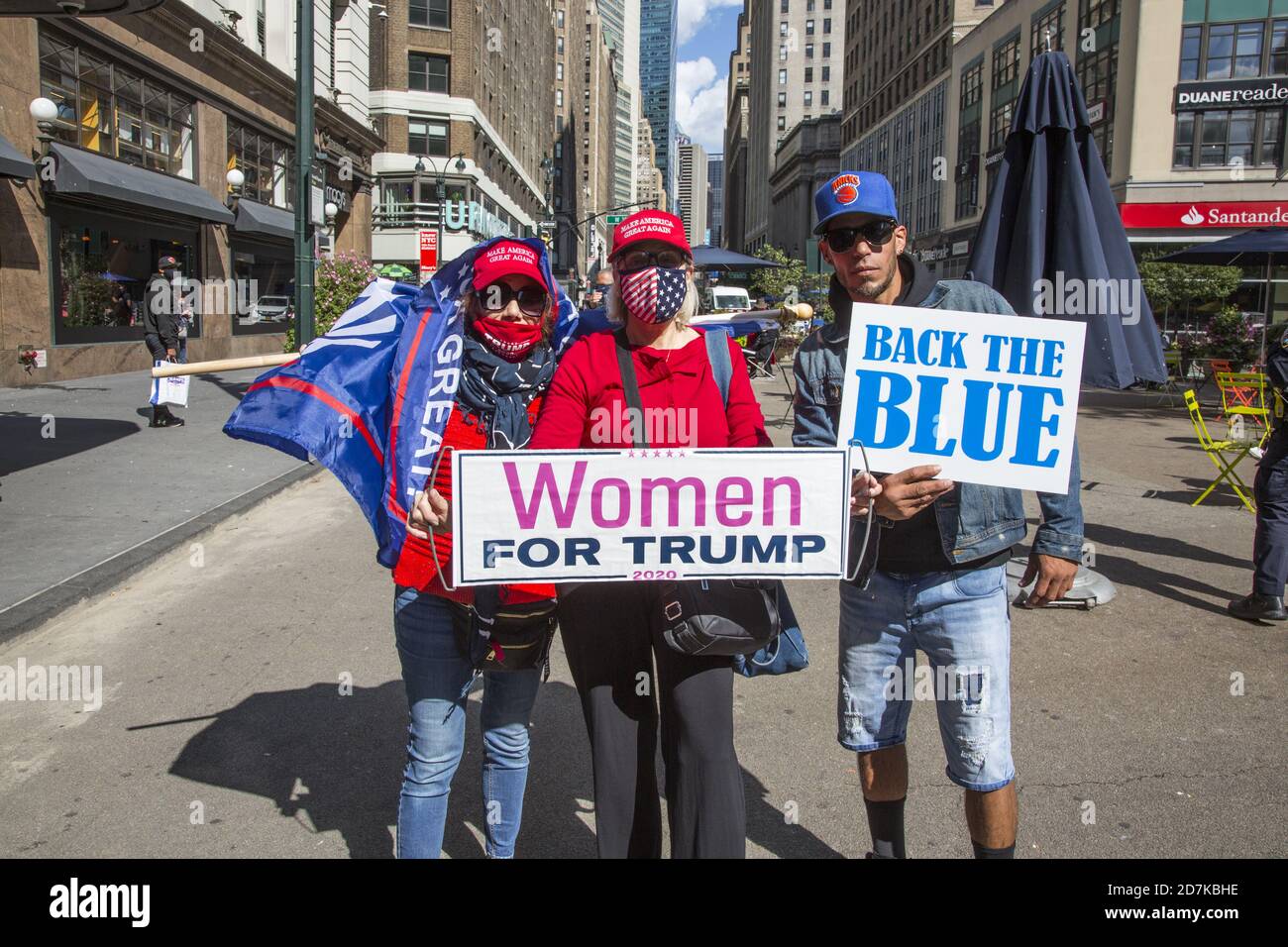 Pro Trump supporters rally on Broadway by Macy's Department Store in ...