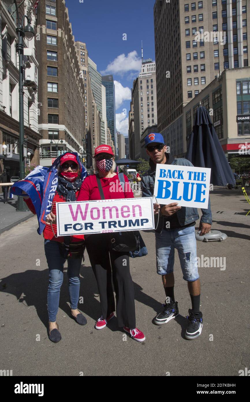 Pro Trump supporters rally on Broadway by Macy's Department Store in ...