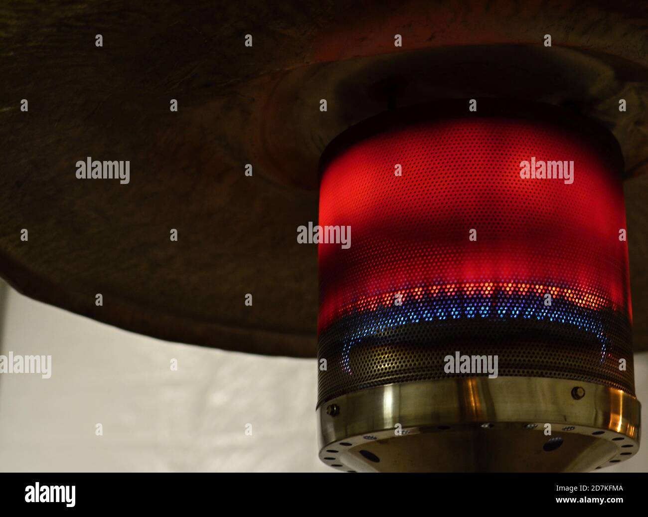 Bar heater glowing red hi-res stock photography and images - Alamy