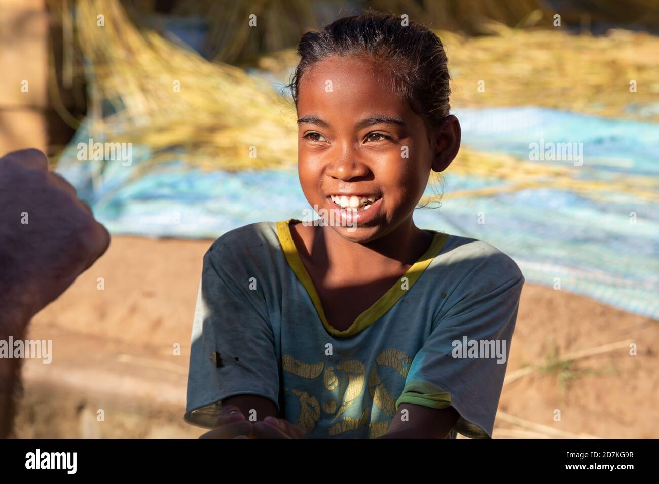 Editorial. The Children at the roadside in Madagascar Stock Photo - Alamy