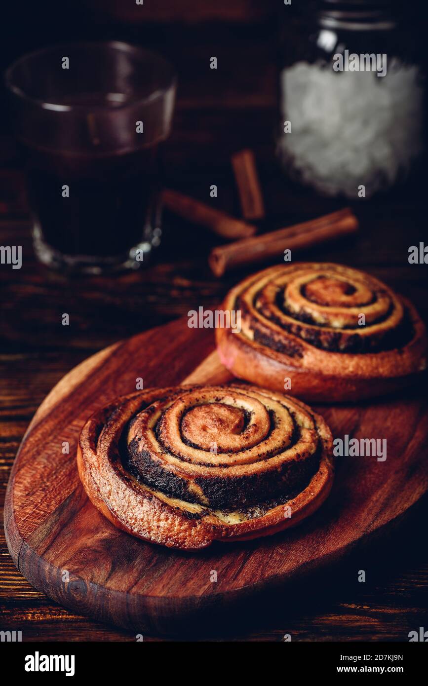 Sweet roll with poppy seeds Stock Photo - Alamy