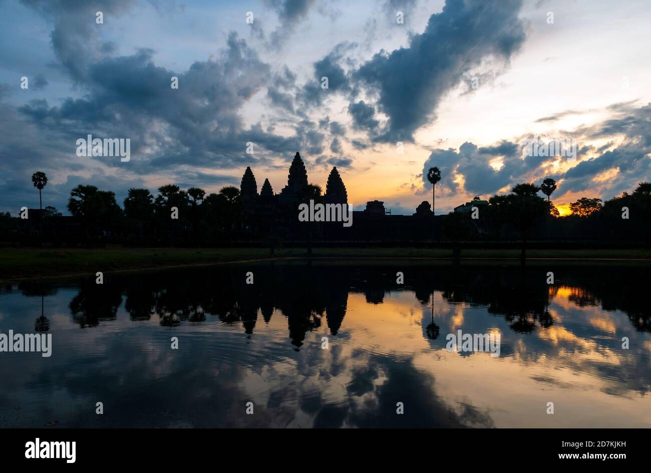 Angkor Wat khmer temple reflection at sunrise, Cambodia Stock Photo - Alamy
