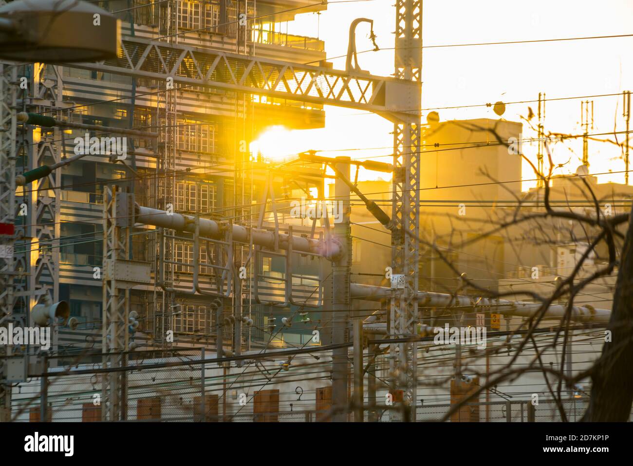 Shinkansen among buildings hi-res stock photography and images - Alamy