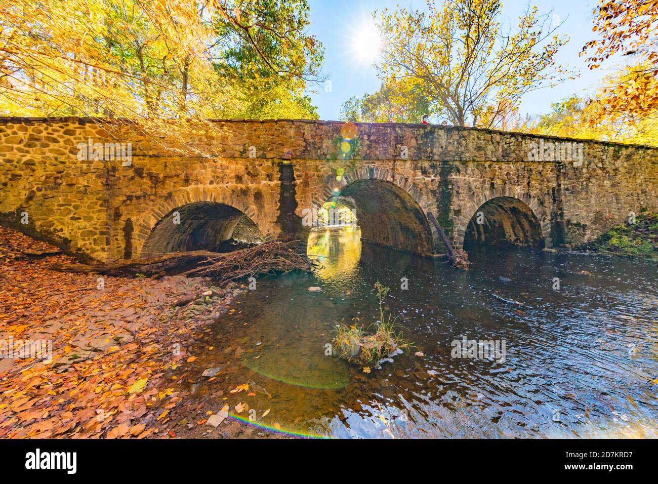 The yellow bridge hi-res stock photography and images - Alamy