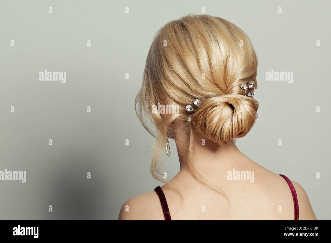 Woman head back hi-res stock photography and images - Alamy
