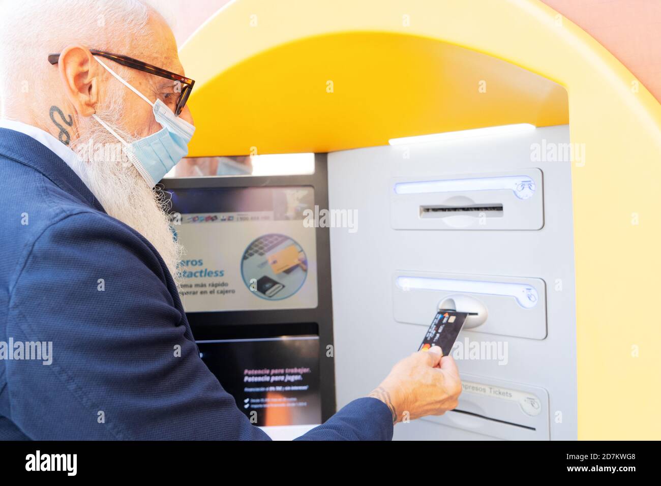 Bank and withdraw and senior hi-res stock photography and images - Alamy