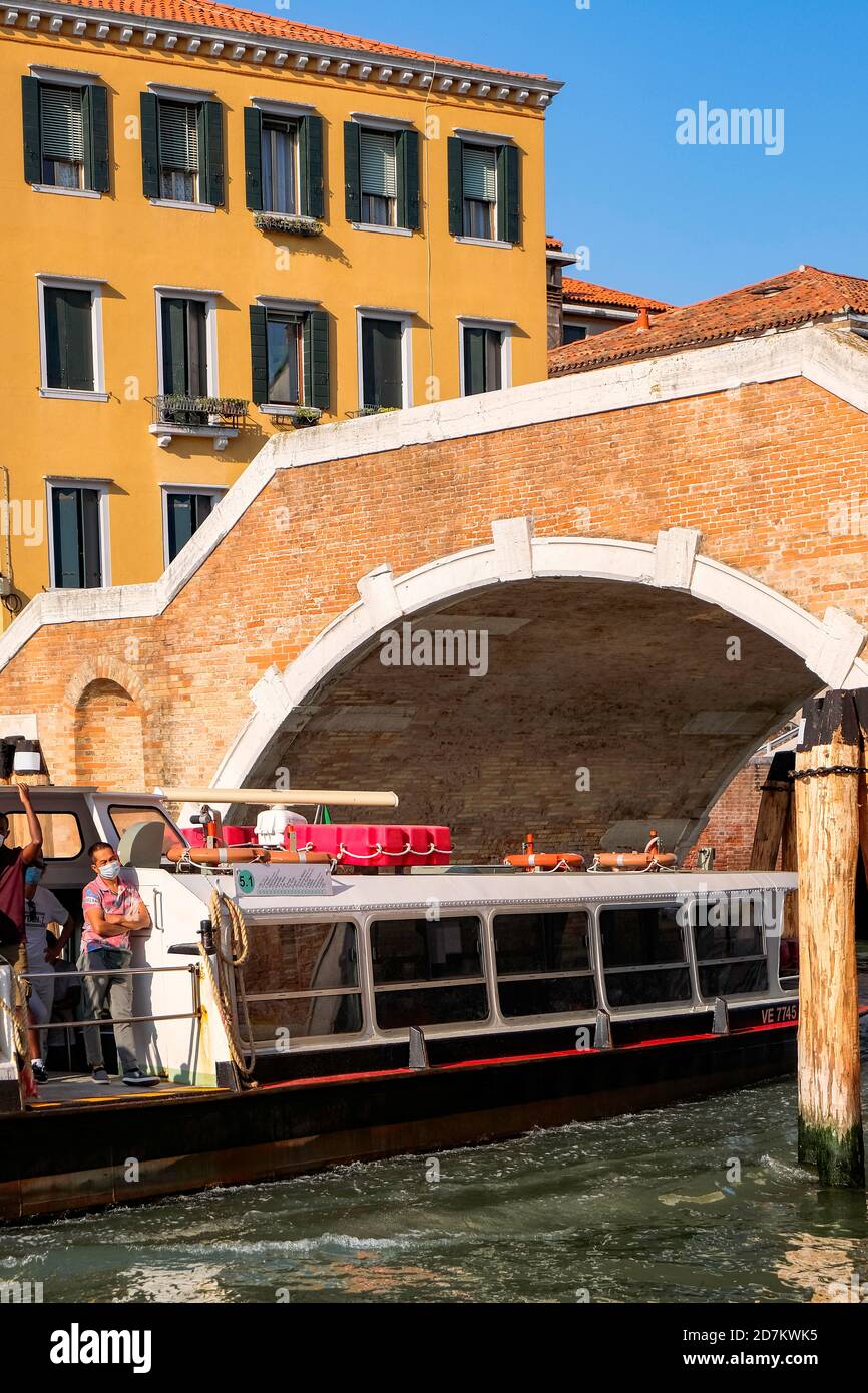 "Ponte dei Tre Archi" (Bridge of the Three Archives) Over the Canal ...