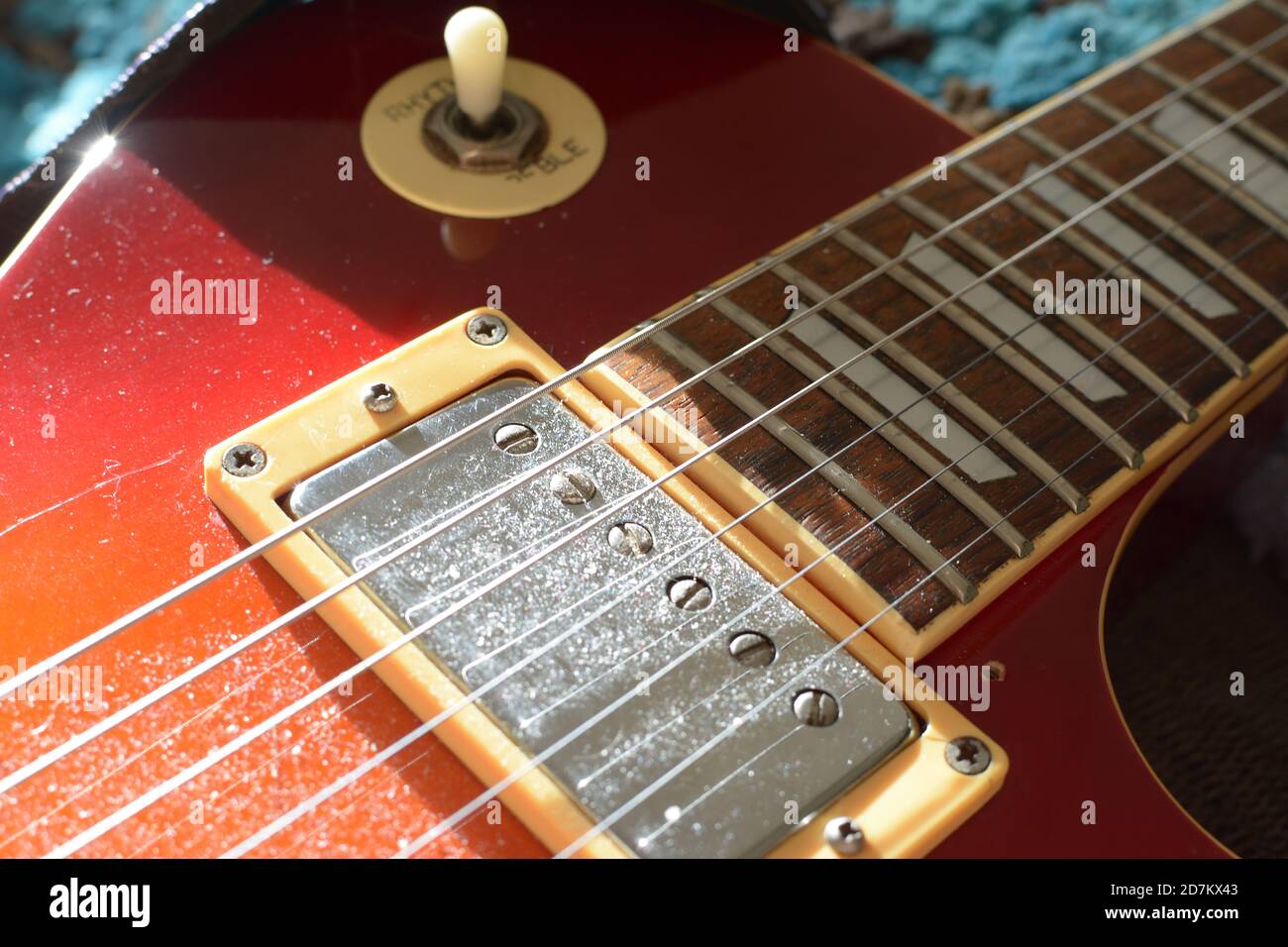 Les paul guitars hi-res stock photography and images - Alamy