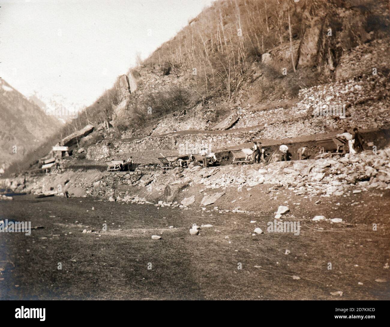 Civil works for the new hydro power plant in Grosotto, Valtellina ...