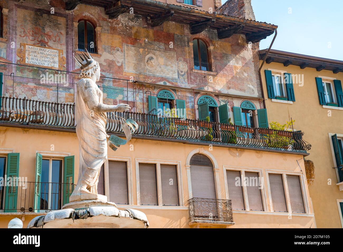 Low angle shot of the statue of Dante in Verona, Italy Stock Photo - Alamy