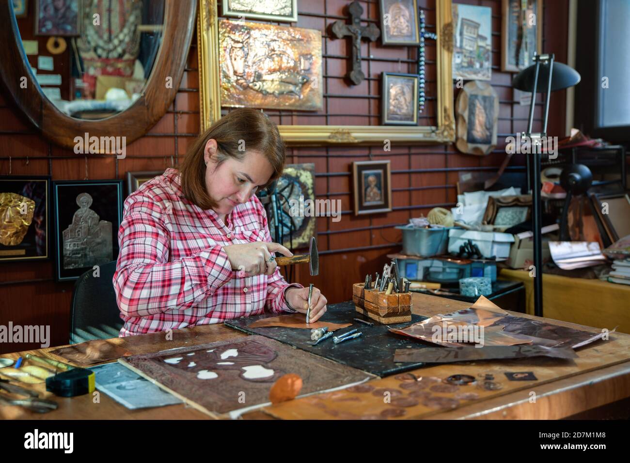 Designing copper utensils, the age old art of crafting copper wares ...