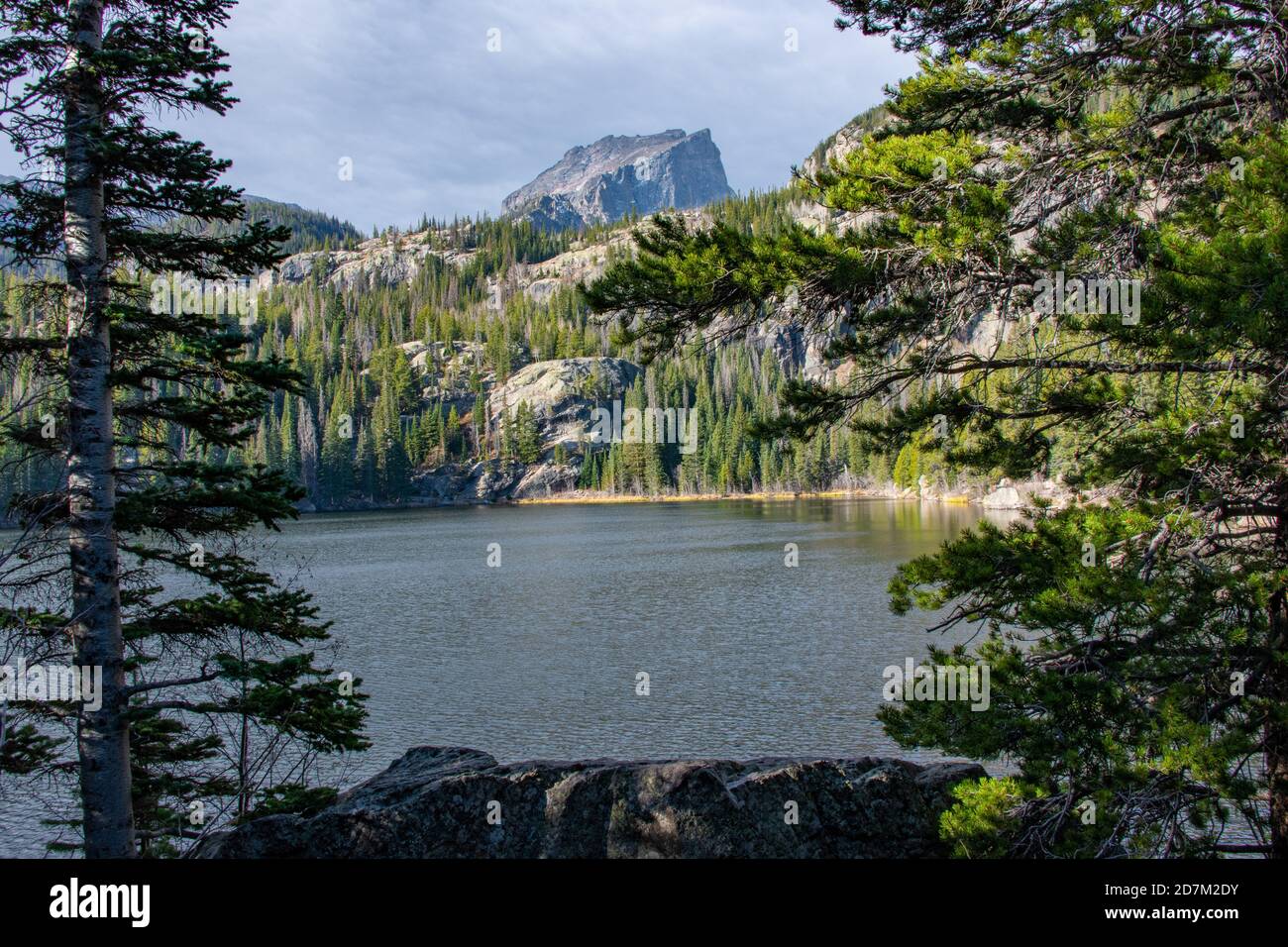 Golden bear peak hi-res stock photography and images - Alamy