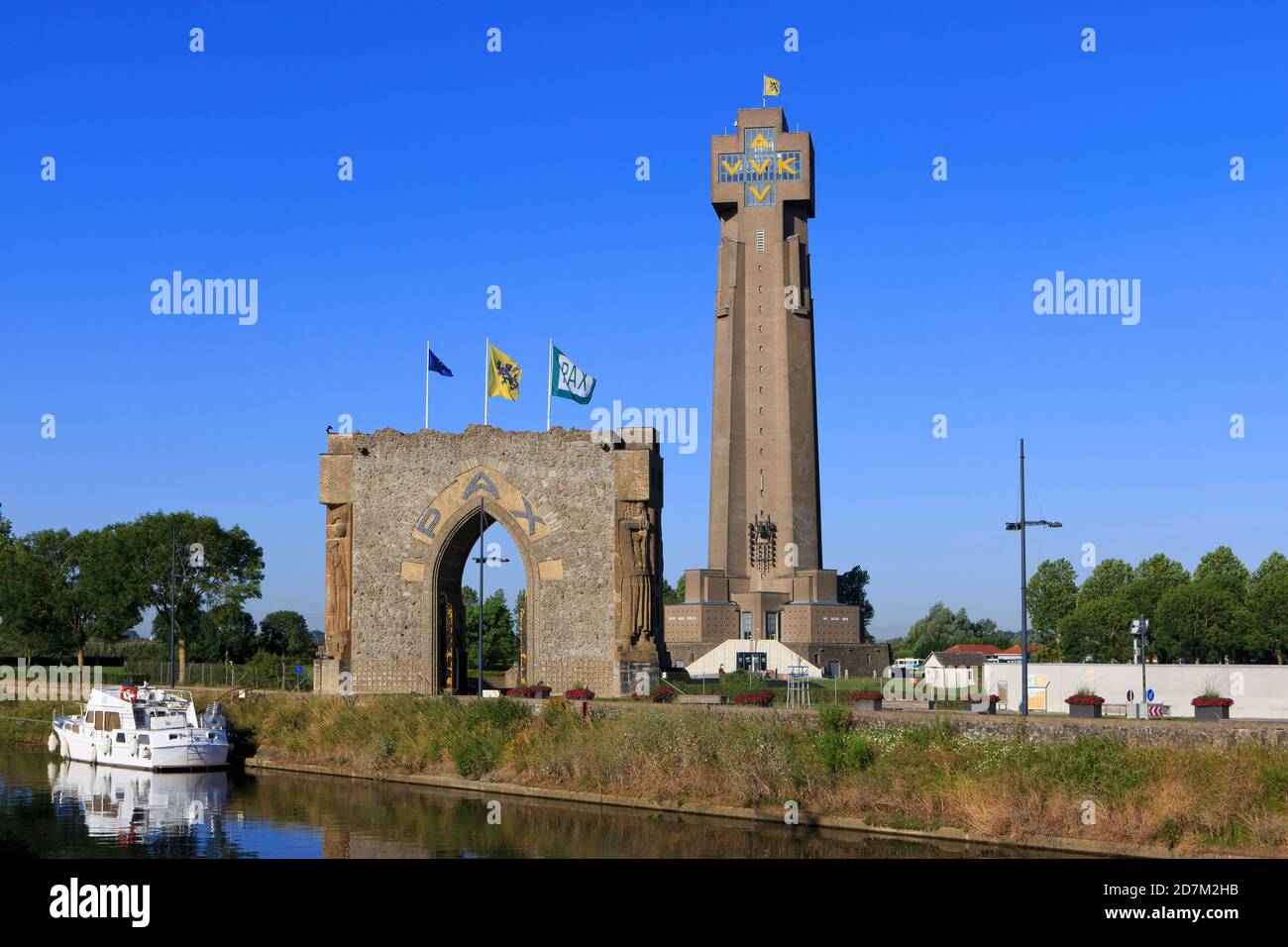 Yser pilgrimage hi-res stock photography and images - Alamy