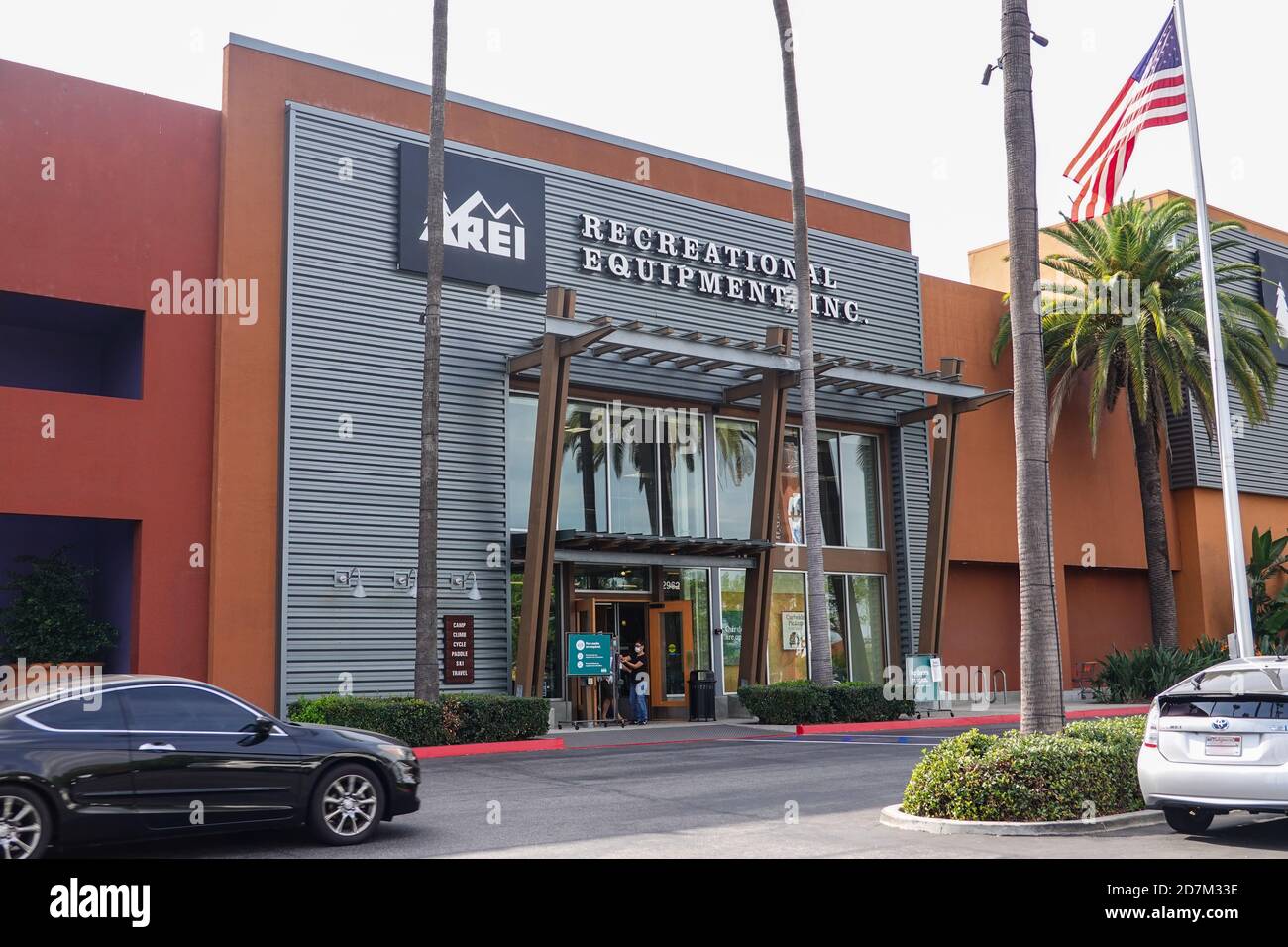 Rei store hi-res stock photography and images - Alamy