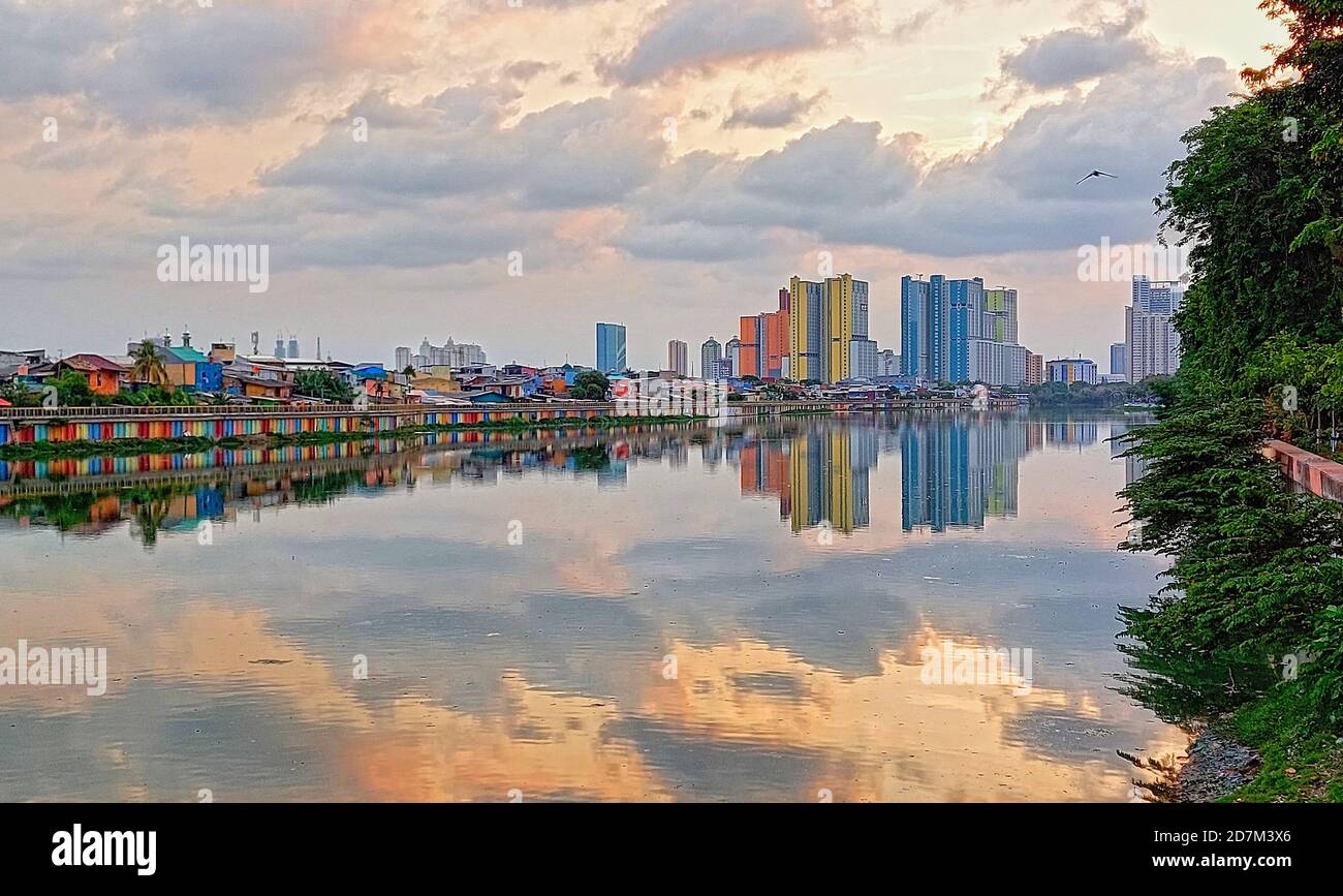 Danau Sunter Lake, Jakarta, Indonesia Stock Photo - Alamy Danau Sunter Lake, Jakarta, Indonesia Stock Photo - Alamy
