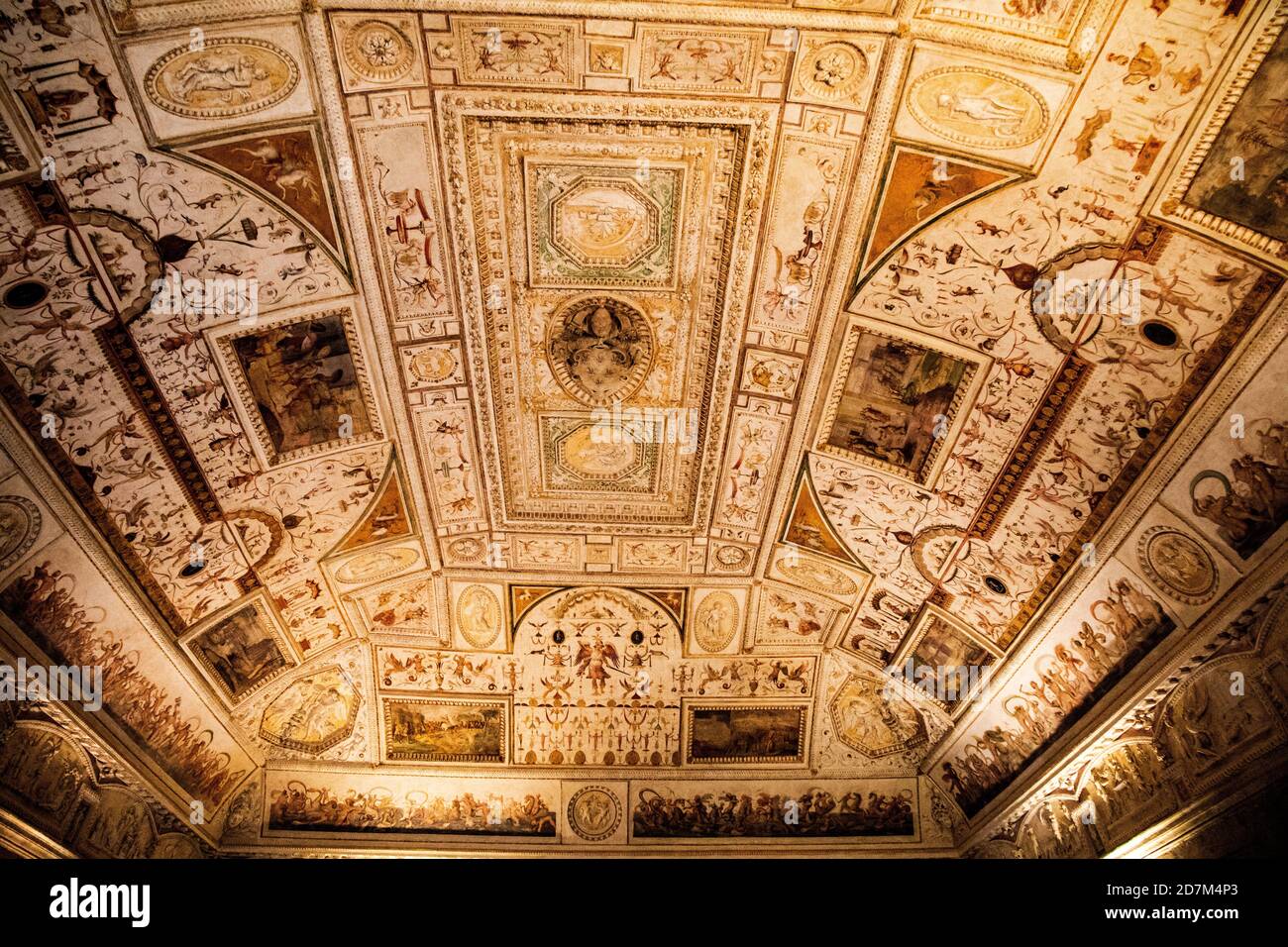 The Library - Sala della Biblioteca in CastelSant'Angelo Rome Vatican ...