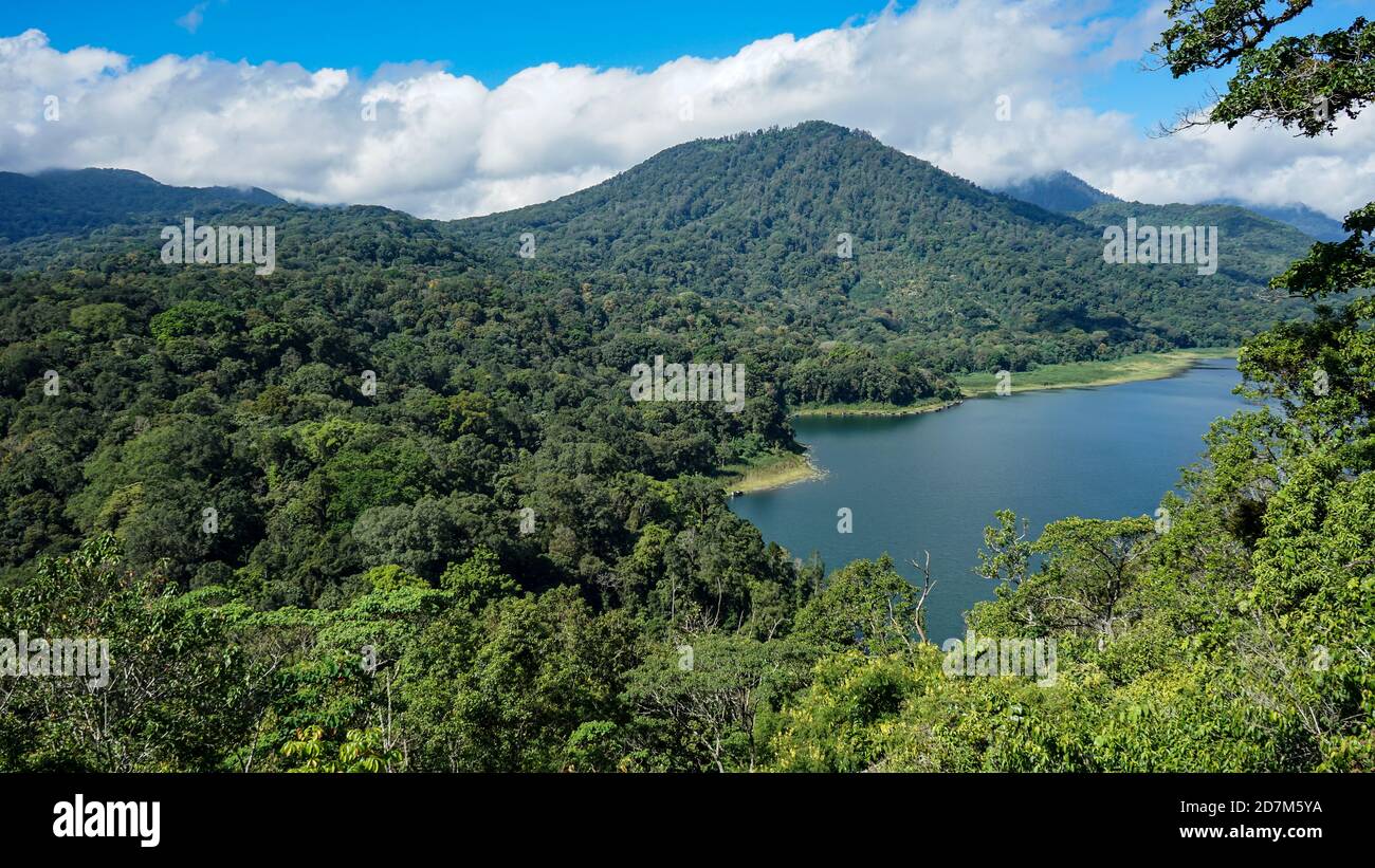 Lakes of bali hi-res stock photography and images - Alamy