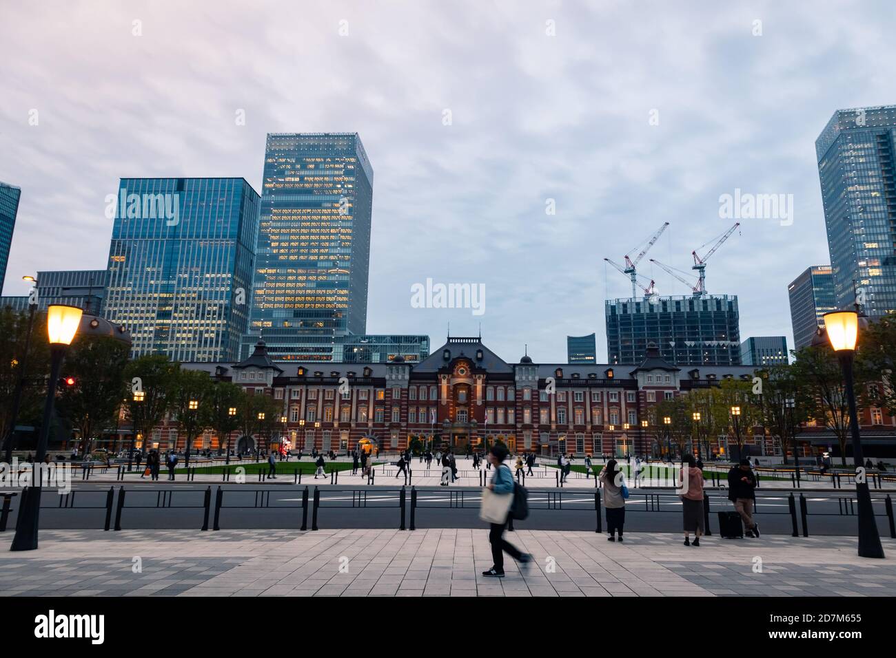 Tokyo Station view during the blue hour Stock Photo - Alamy