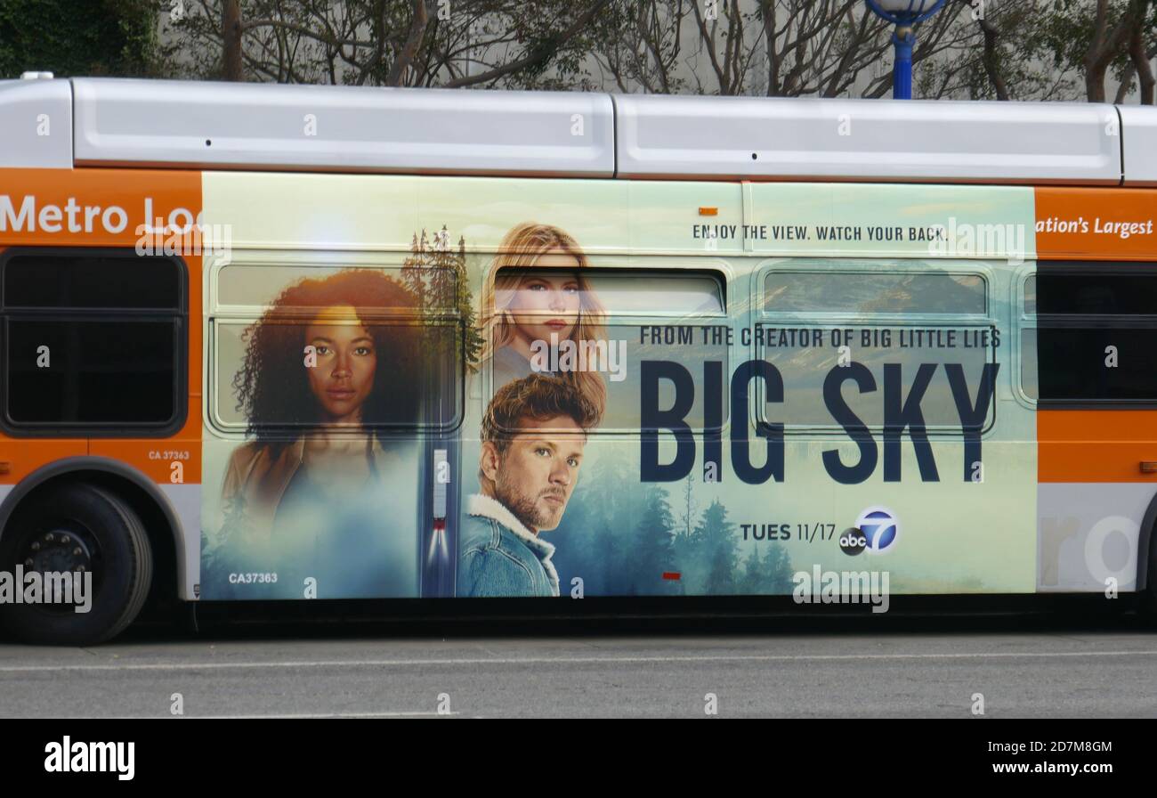 Sky tv ad hi-res stock photography and images - Alamy