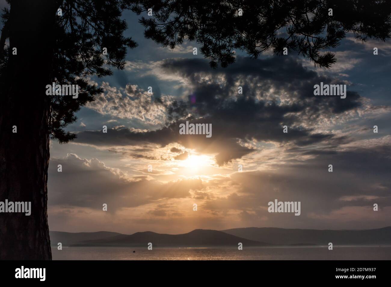 Scenic sunset on the lake Stock Photo - Alamy