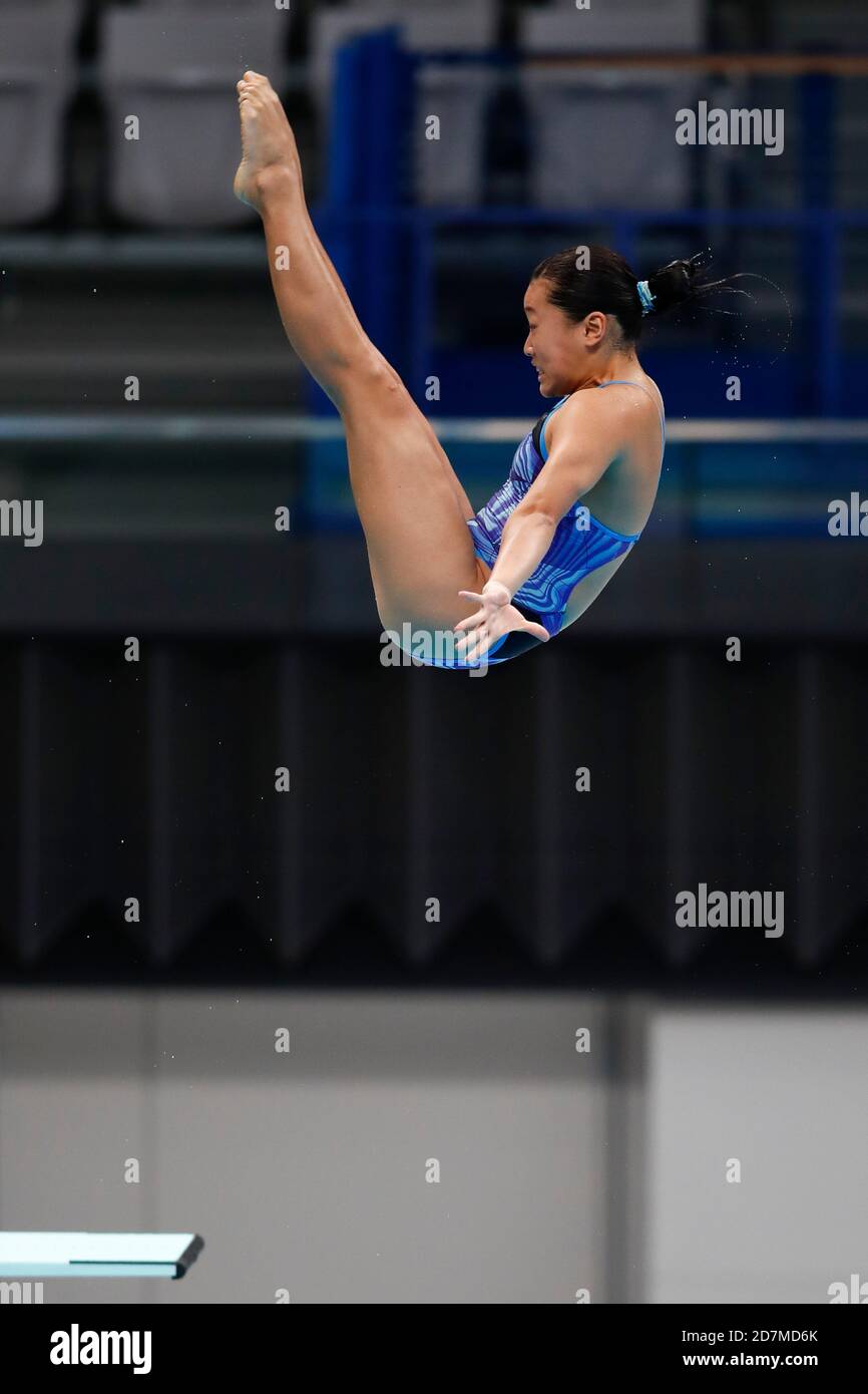 Tokyo, Japan. 24th Oct, 2020. Sayaka Mikami takes a dive off the 3m ...