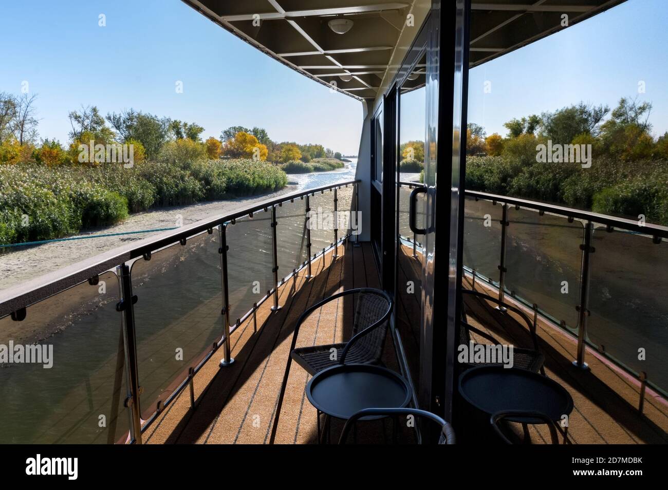 African wind ship hi-res stock photography and images - Alamy