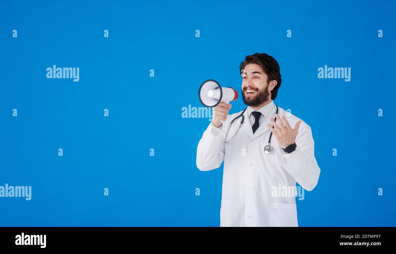 Young caucasian bearded doctor hi-res stock photography and images - Alamy