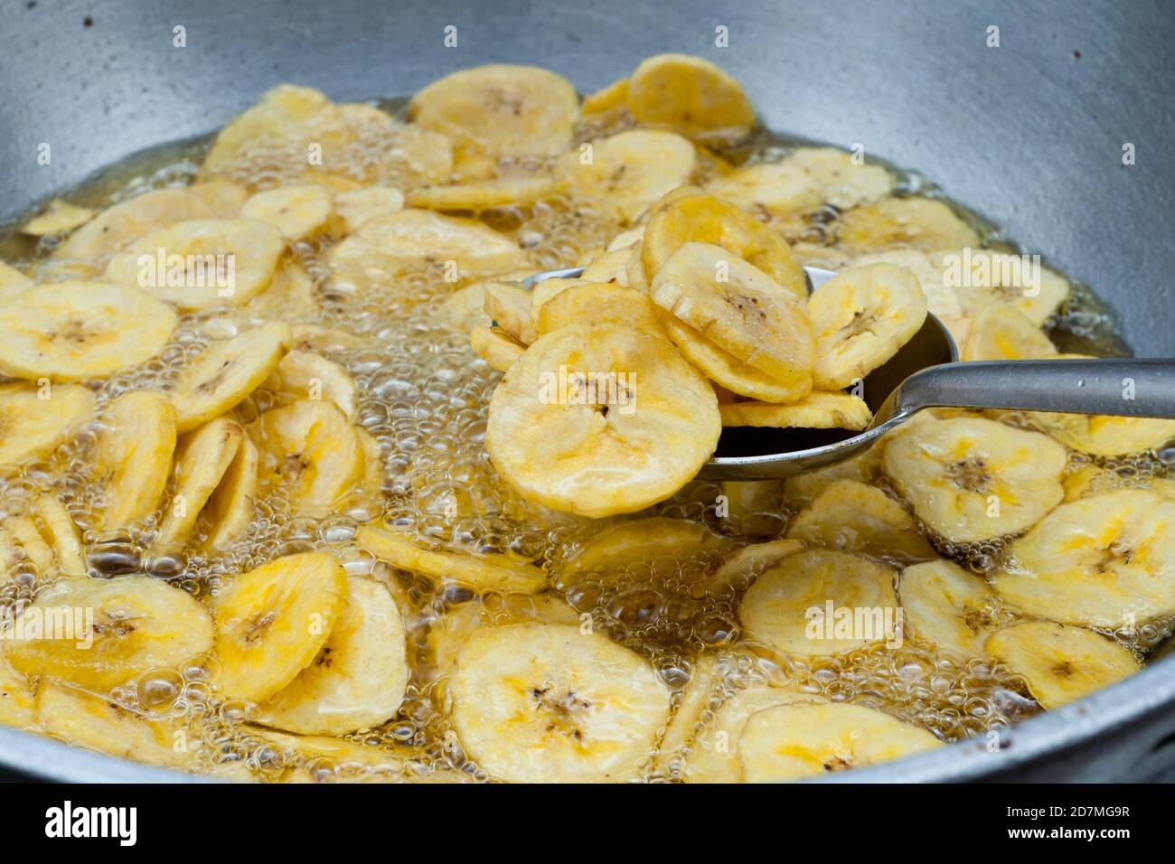 Banana chips Kerala tea time snacks, fired snacks for Onam festival ...