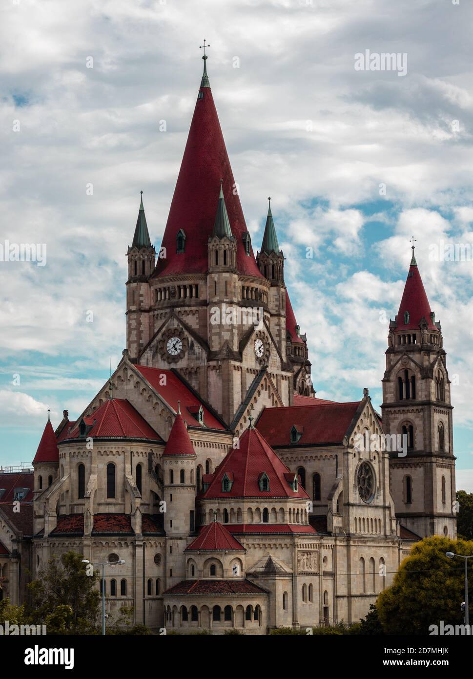 Photo of typical Vienna architecture Stock Photo - Alamy