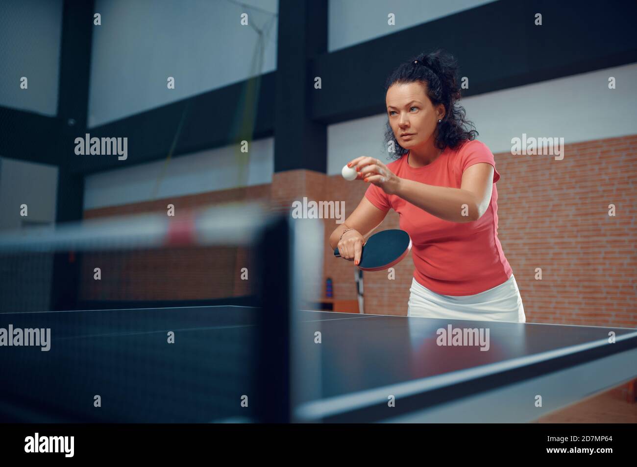 Female table tennis serve hi-res stock photography and images - Alamy
