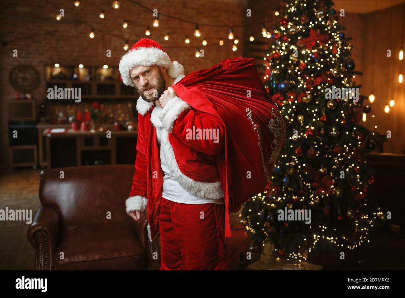 Drunk santa party hi-res stock photography and images - Alamy