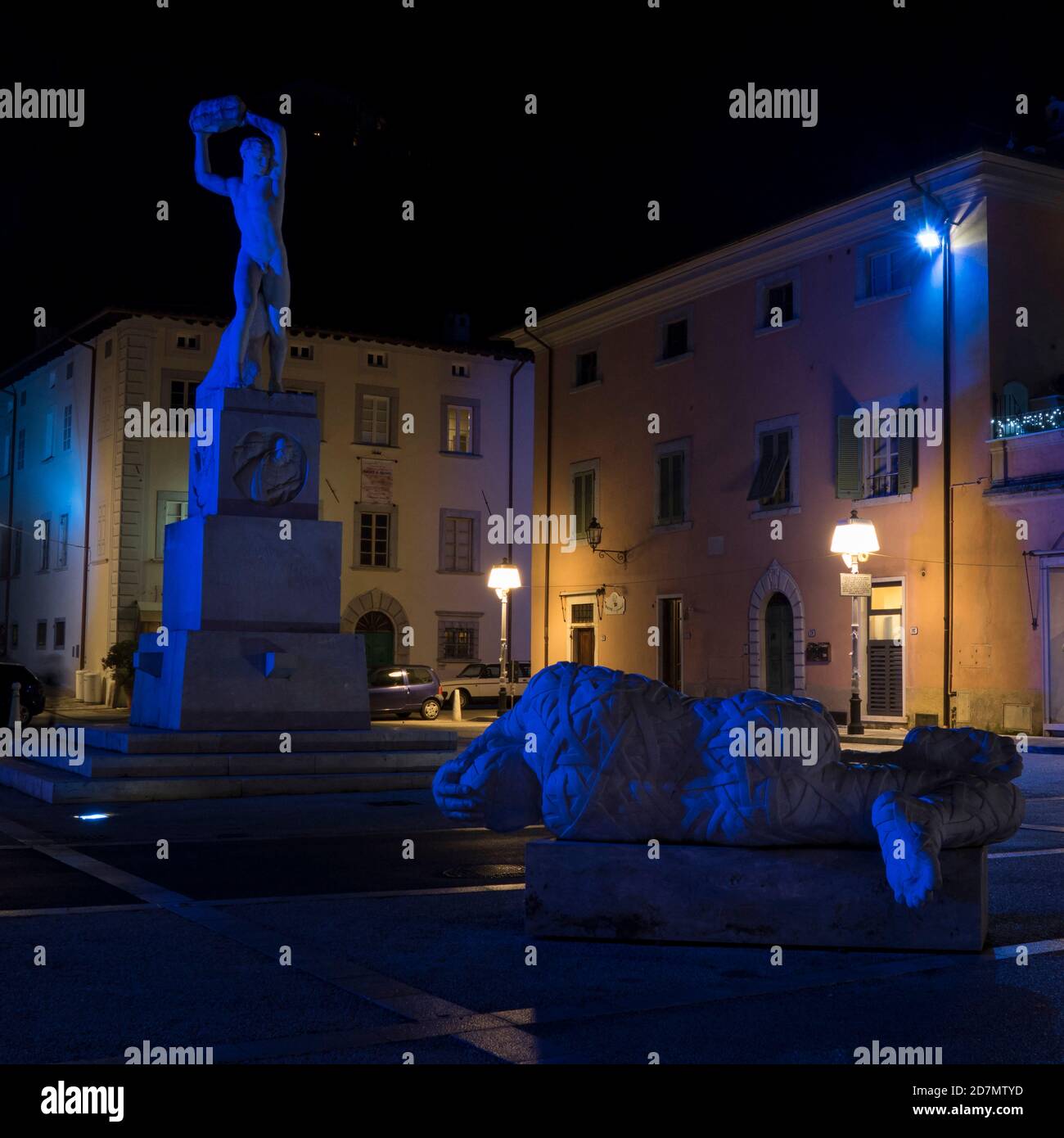 Seravezza, Versilia, Tuscany: an art exhibition in the streets and ...