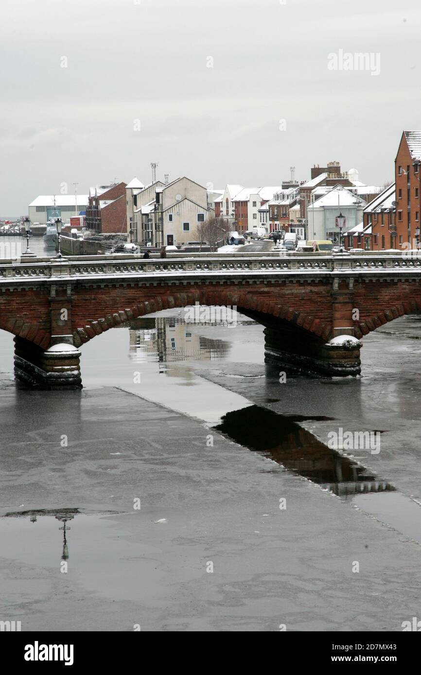 Freeze on day of purchase hi-res stock photography and images - Alamy