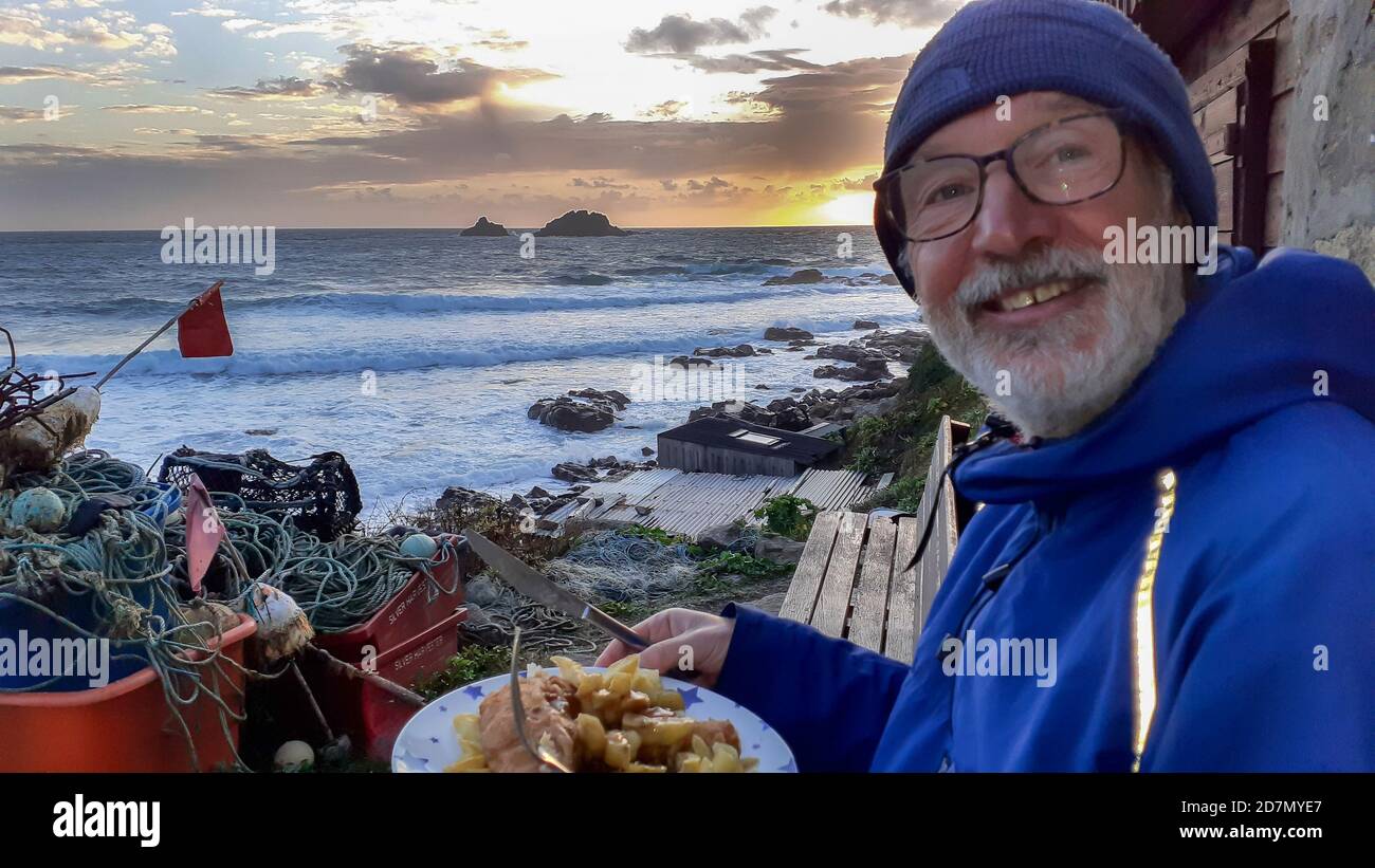 Man eating fish hi-res stock photography and images - Alamy