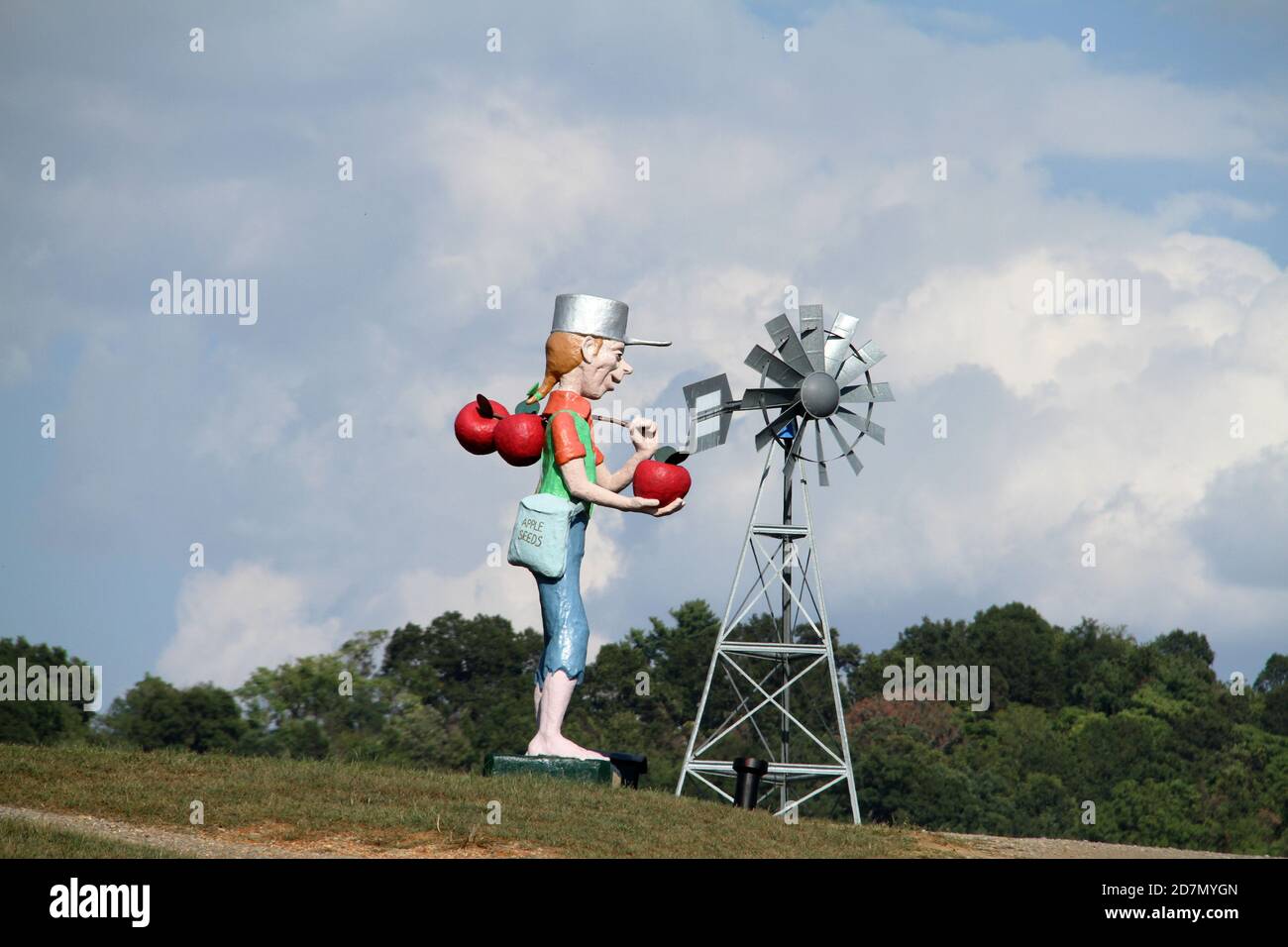 Johnny Appleseed S Statue At Johnson S Orchard In Virginia Usa Stock