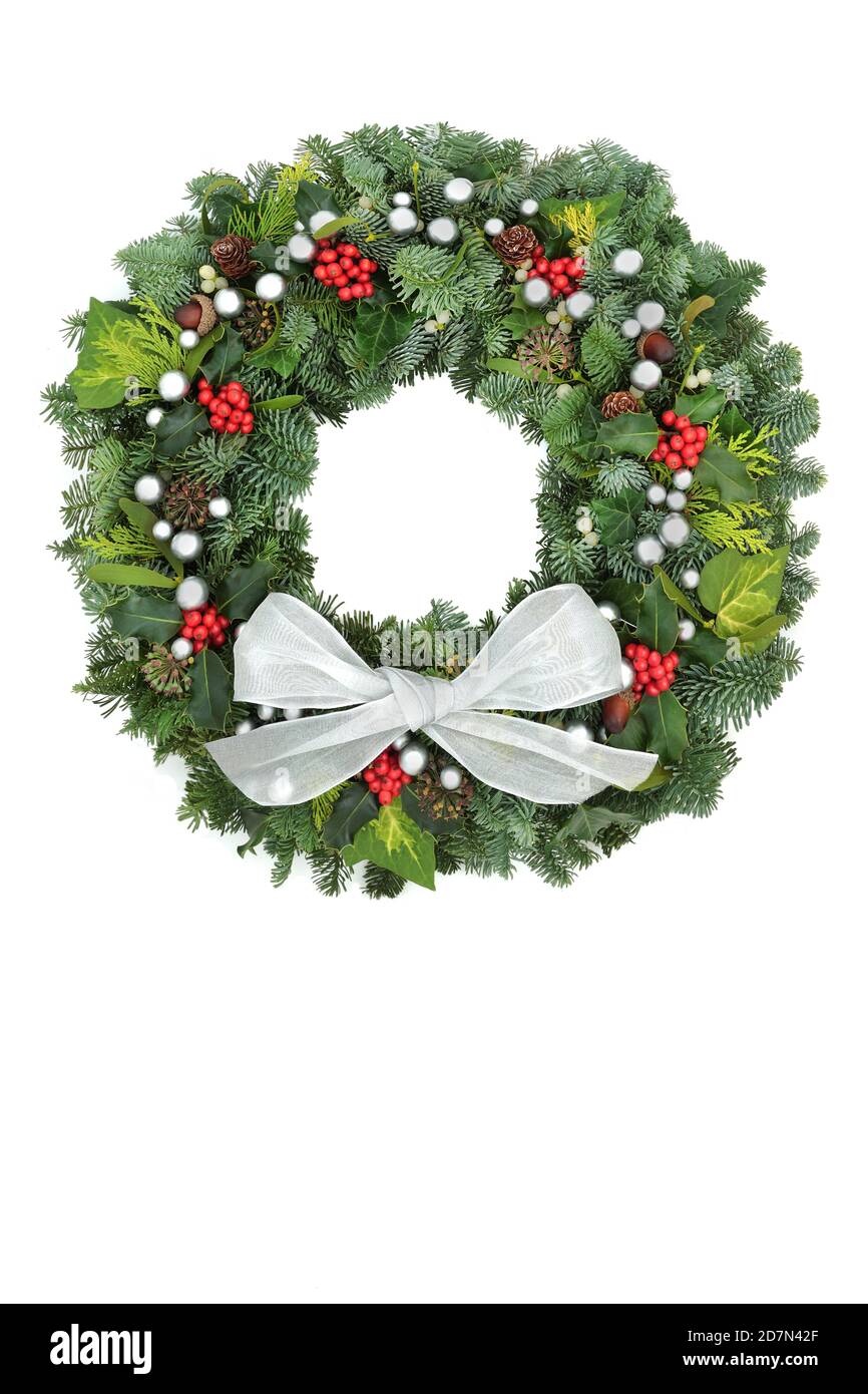 Holly garland hi-res stock photography and images - Alamy