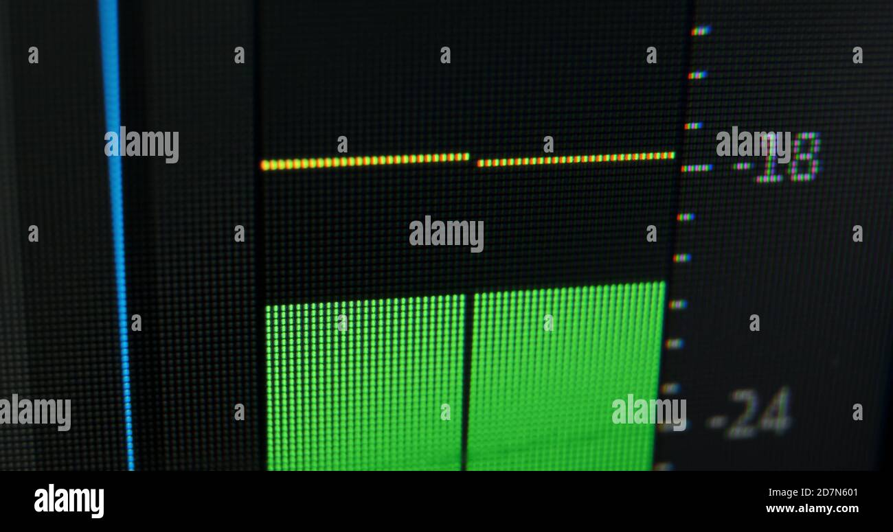 Left right audio level hi-res stock photography and images - Alamy