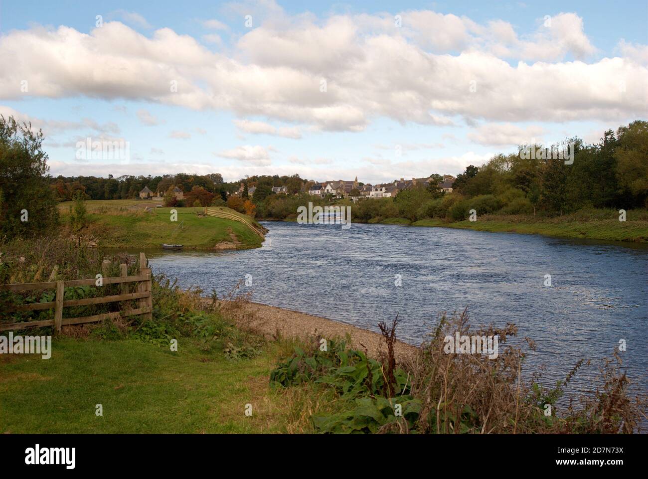 river Tweed and junction pool at Kelso looking northwards Stock Photo ...