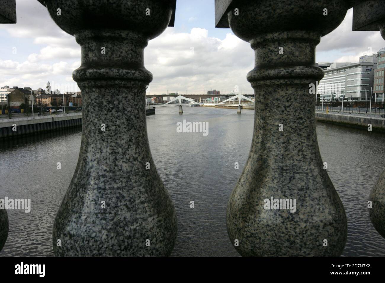 Glasgow, Lanarkshire, Scotland. River Clyde walk showing the numerous ...