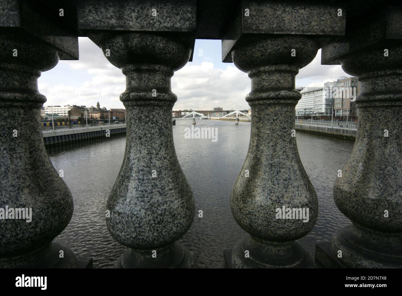Glasgow, Lanarkshire, Scotland. River Clyde walk showing the numerous ...