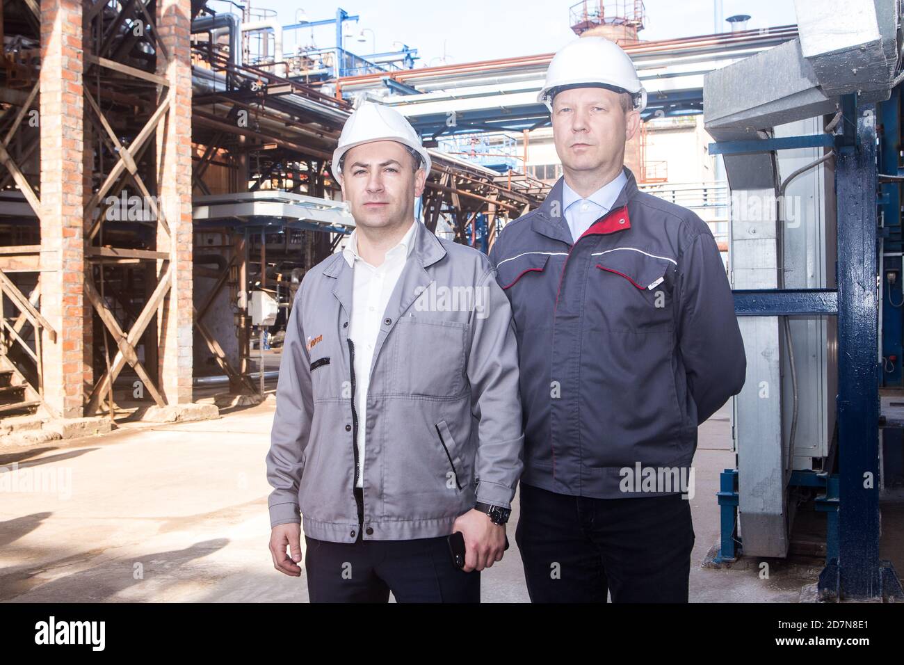 1966 refinery hi-res stock photography and images - Alamy